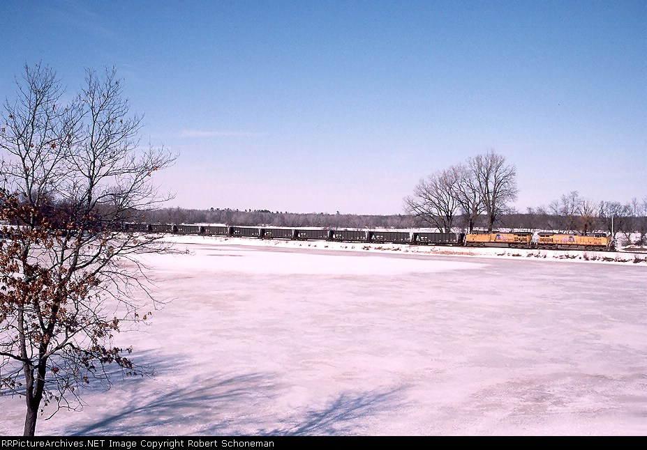 UP 5946 Weston Coal-Yellow River Causeway